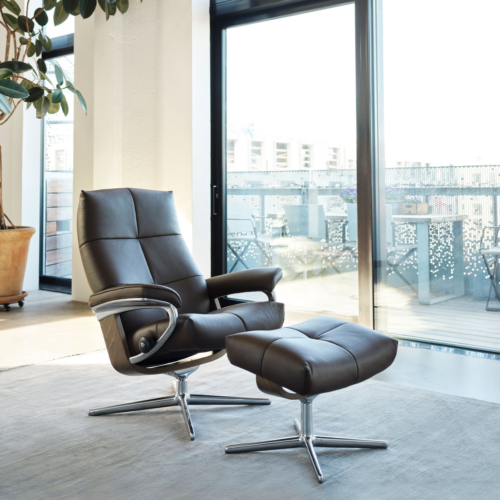 Stressless David Chair in Leather, Cross Base with Footstool - Haskins ...